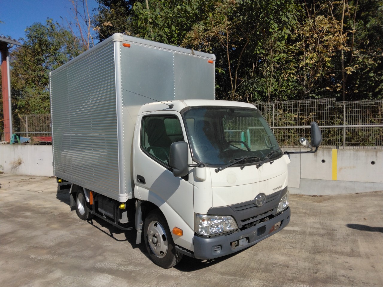 %e3%82%a2%e3%83%ab%e3%83%9f%e3%83%90%e3%83%b3詳細|トラックのリースならレンタルファイブ